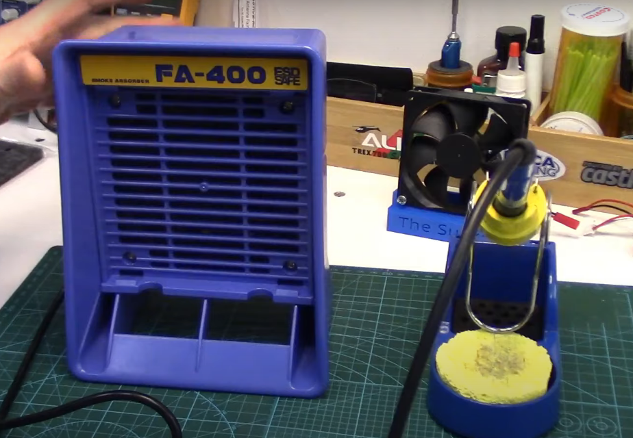 Обзор HAKKO FA-400. Компактный фильтр-дымоуловитель для пайки